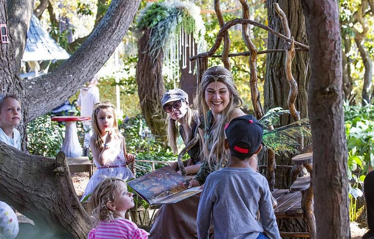 Family Fun at the Tesselaar KaBloom Festival of Flowers - Kiddiehood